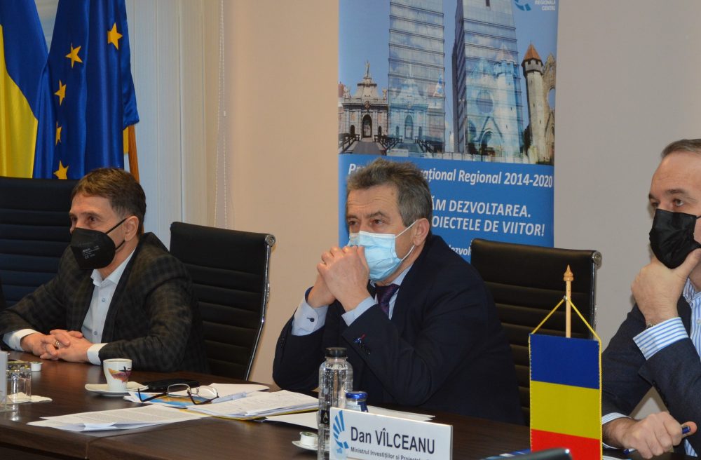 Ministrul Investițiilor și Proiectelor Europene, Dan Vâlceanu, în ...